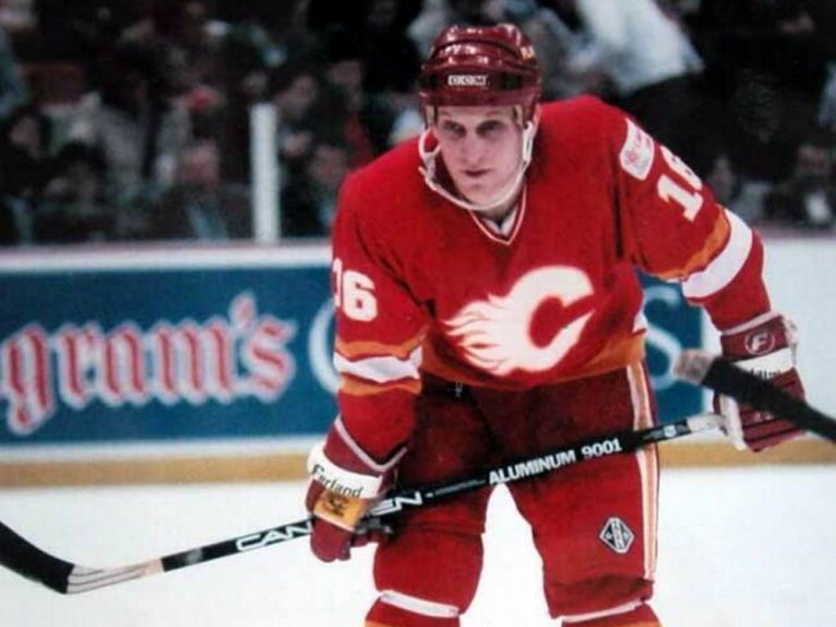 1970s and 1980s - BCHLNetwork